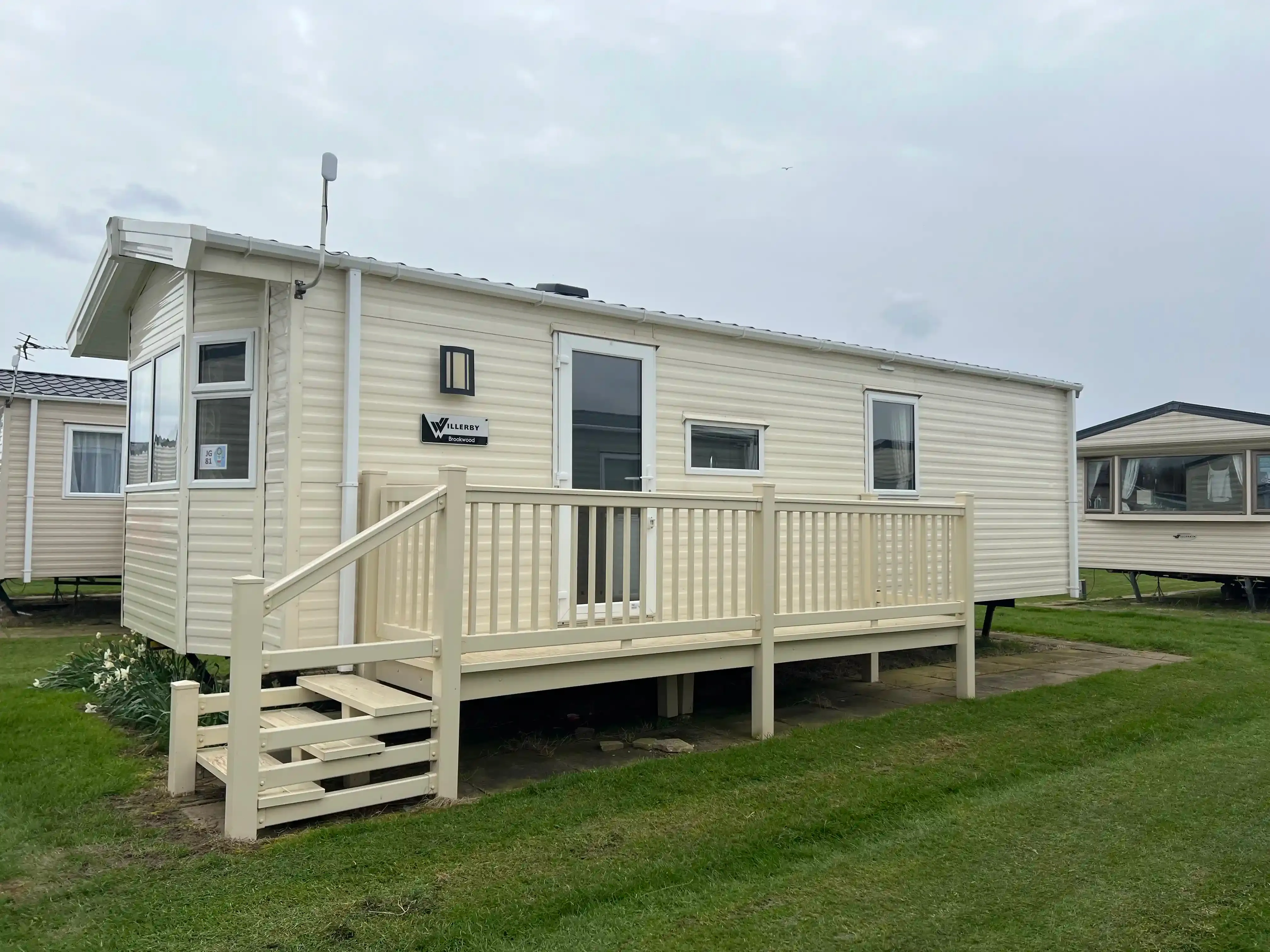 Coastfields Gold Caravan Sleeps 6 Pet Friendly