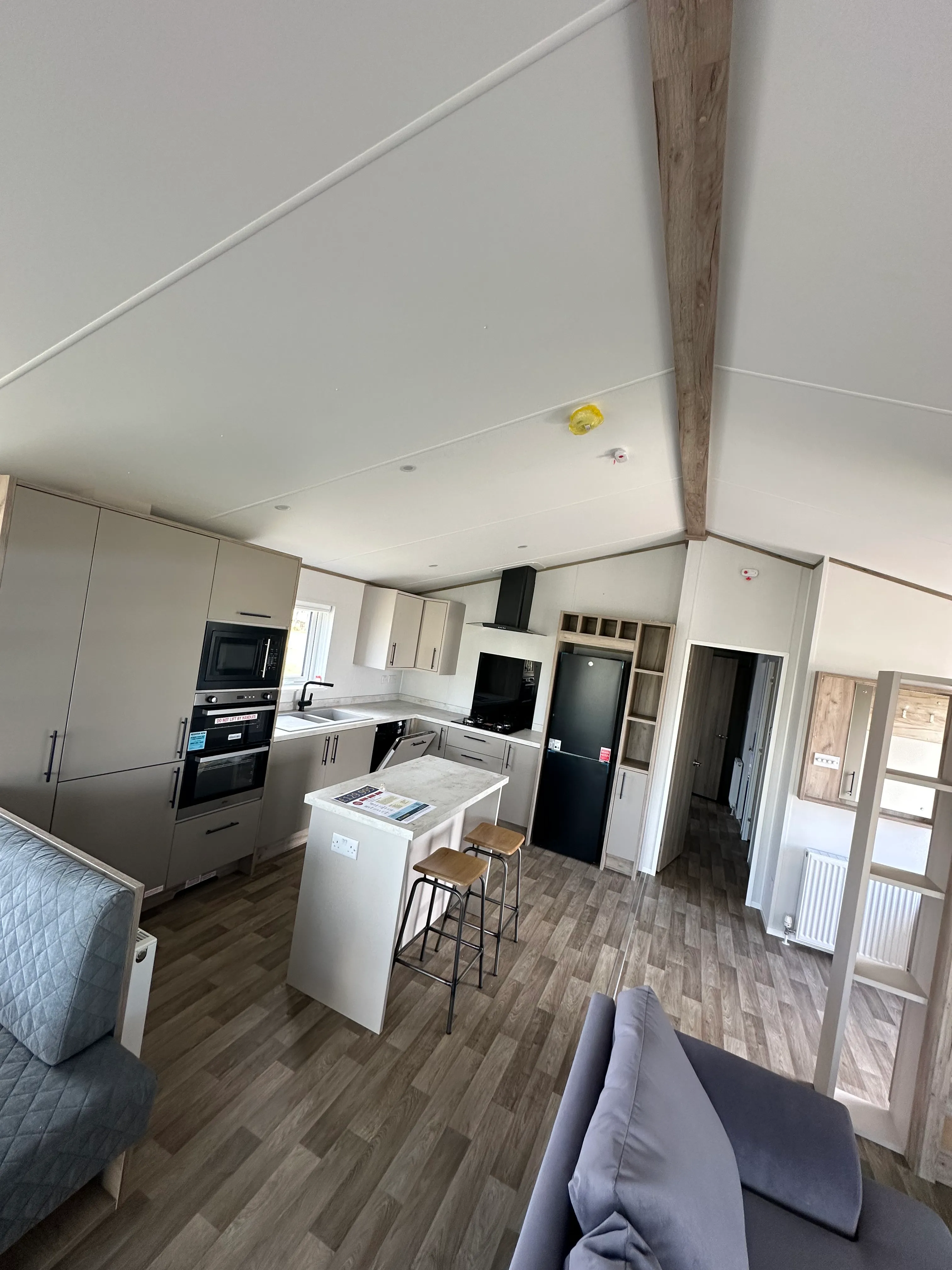 2025 WILLERBY MAPLETON LODGE