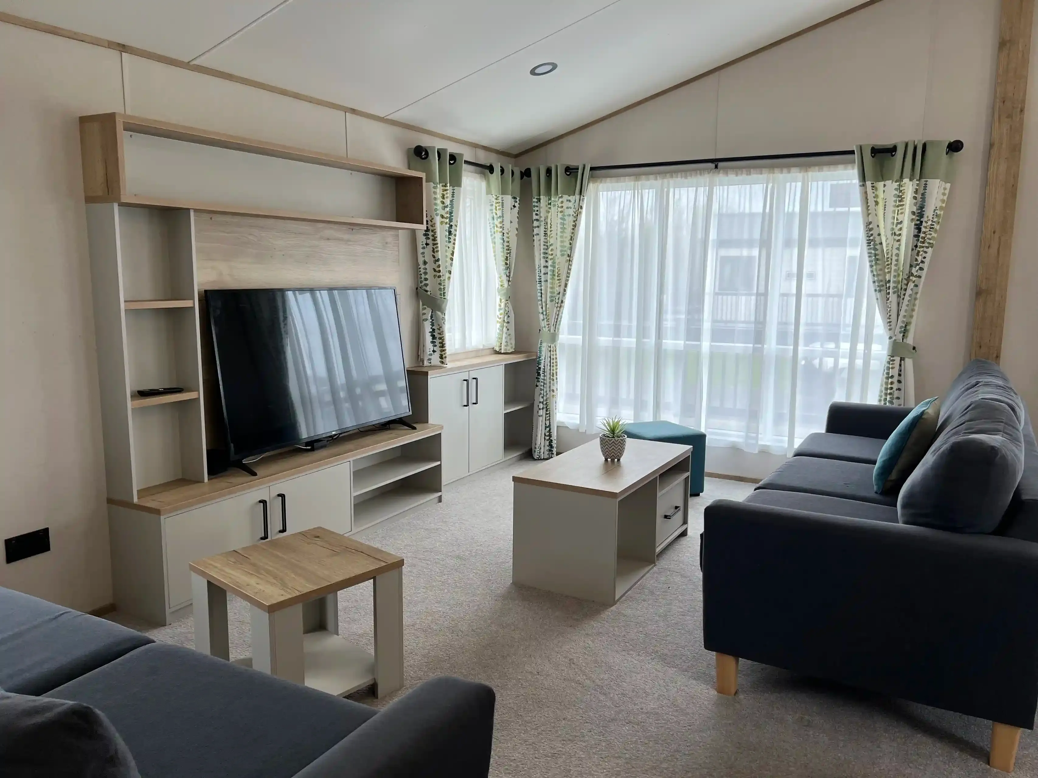 North Shore Platinum Lodge Sleeps 6